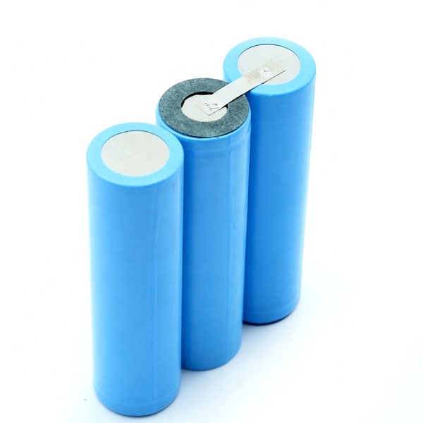 3.7V 2500mAh Lithium Rechargeable Battery Fast charge 18650 Lithium Ion Battery